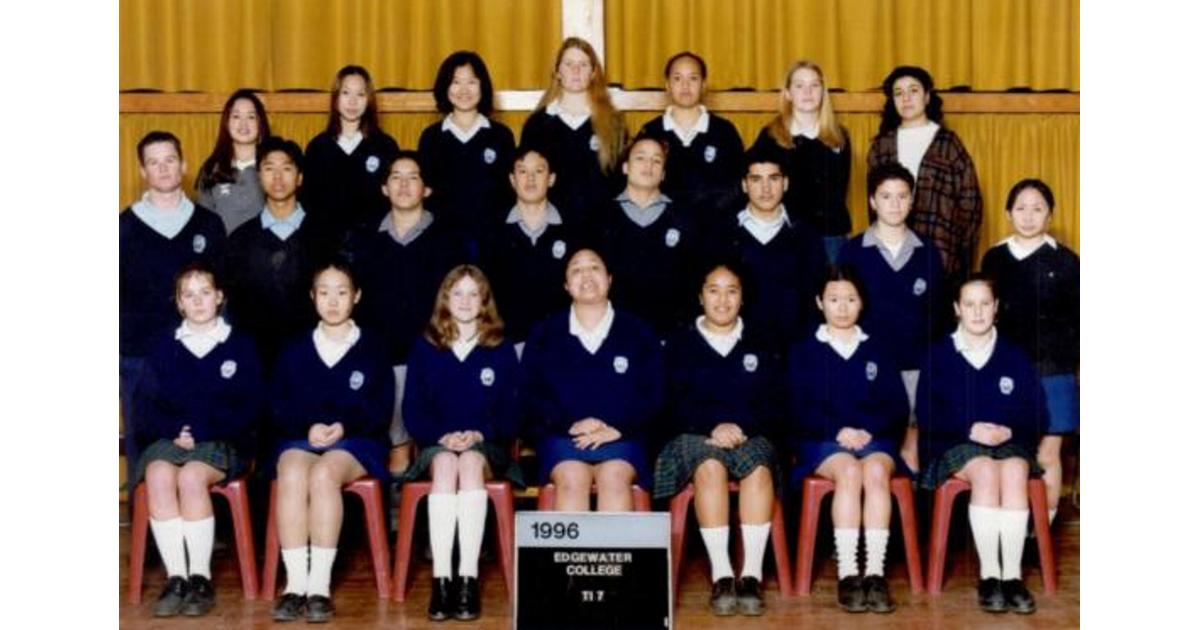 School Photo - 1990's / Edgewater College - Pakuranga | MAD on New Zealand