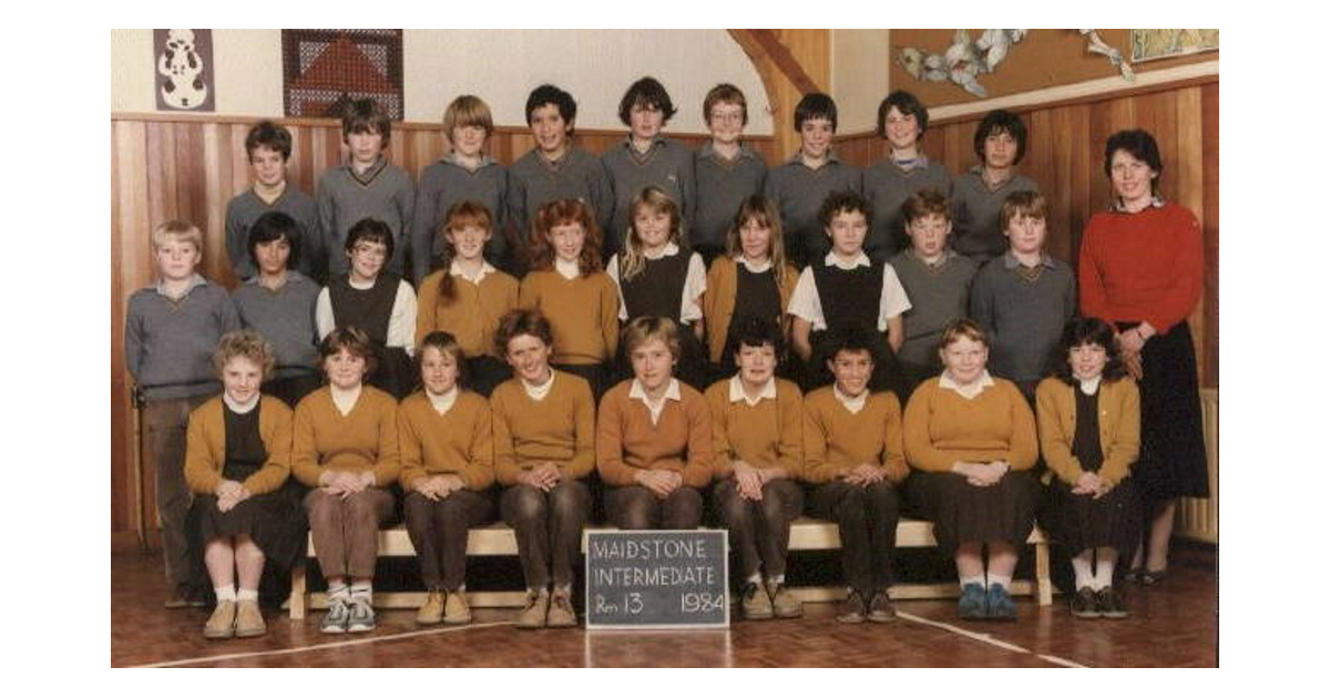 School Photo - 1980's / Maidstone Intermediate - Upper Hutt | MAD on ...