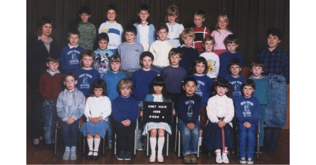 School Photo - 1980's / Grey Main School - Greymouth | MAD on New Zealand