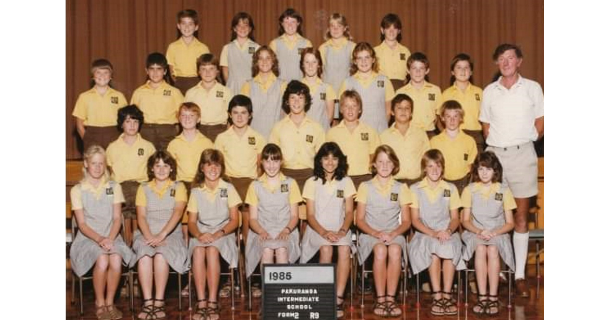 School Photo - 1980's / Pakuranga Intermediate School - Auckland | MAD ...