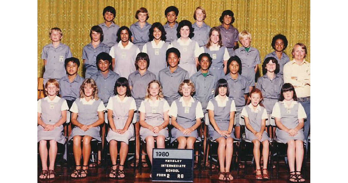 School Photo - 1980's / Kedgley Intermediate School - Papatoetoe | MAD ...