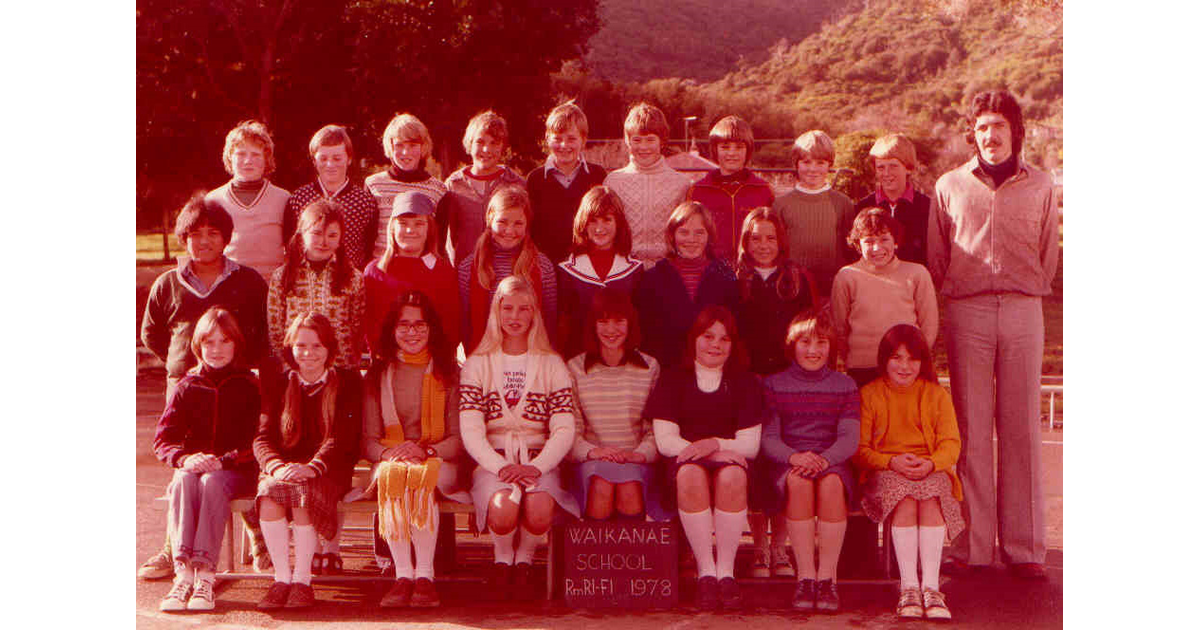 School Photo - 1970's / Waikanae School - Kapiti Coast | MAD on New Zealand