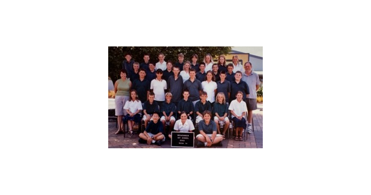 School Photo - 2000's / Broadgreen Intermediate School - Nelson | MAD ...