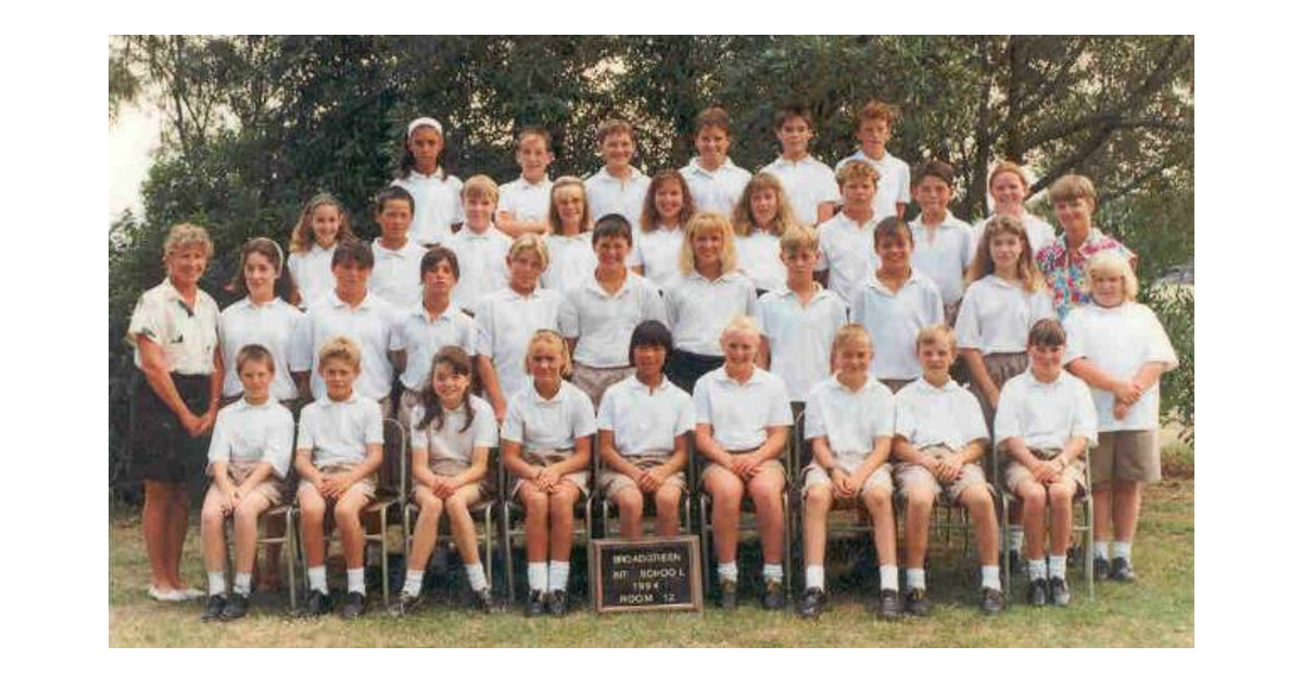 School Photo - 1990's / Broadgreen Intermediate School - Nelson | MAD ...