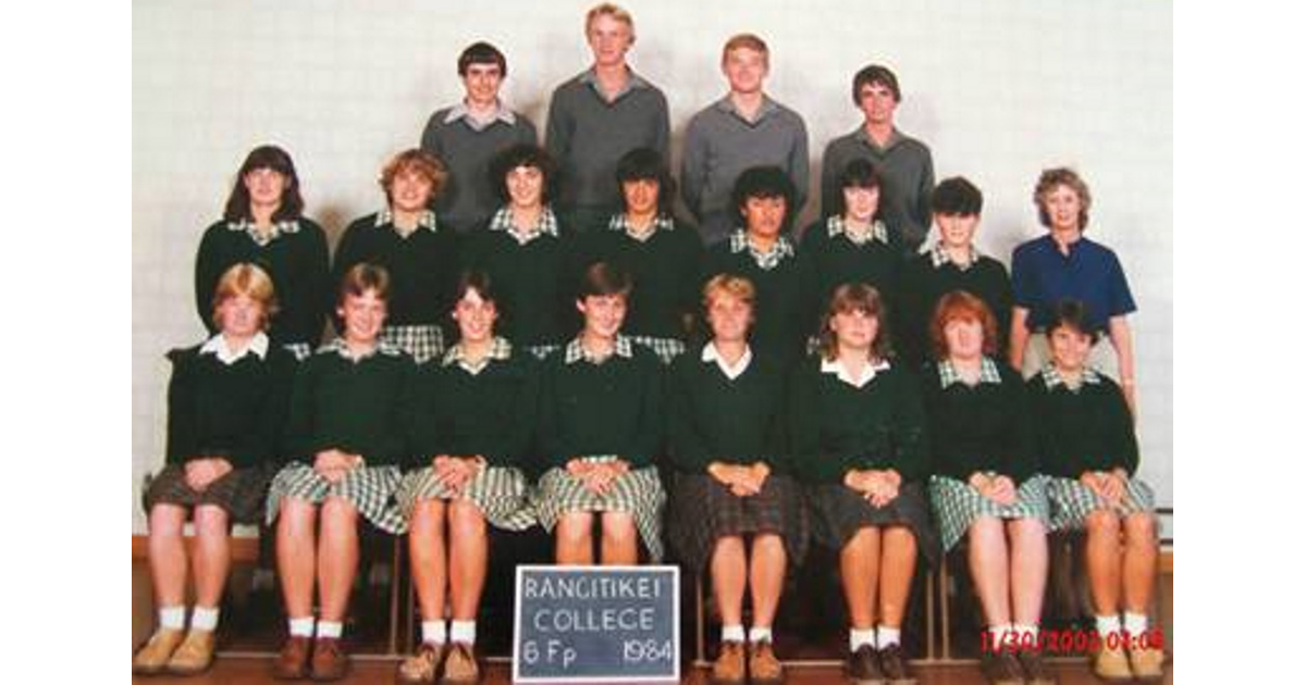 School Photo - 1980's / Rangitikei College - Marton | MAD on New Zealand