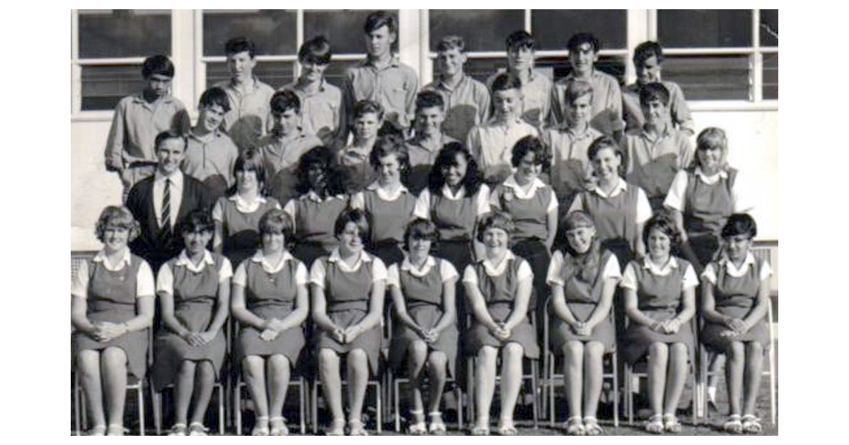 School Photos - Waikato / Huntly College - Huntly | MAD on New Zealand