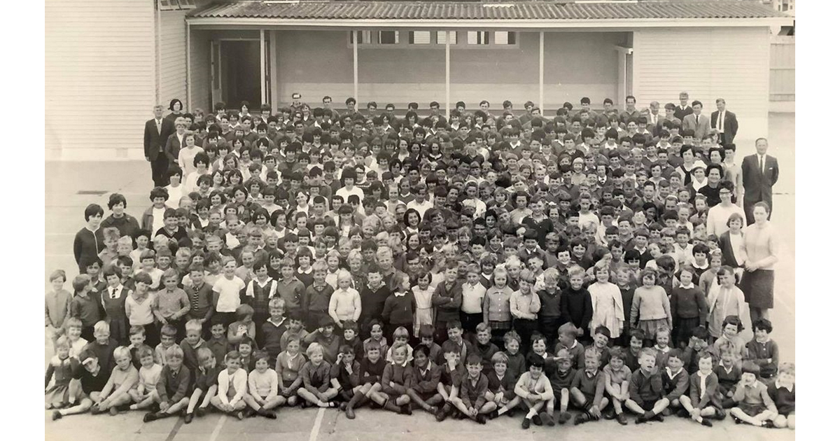 School Photo - 1960's / Tapanui District High School - Tapanui | MAD on ...