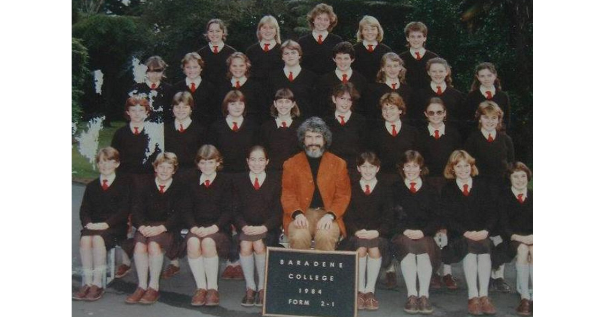 School Photo - 1980's / Baradene College of the Sacred Heart - Auckland ...