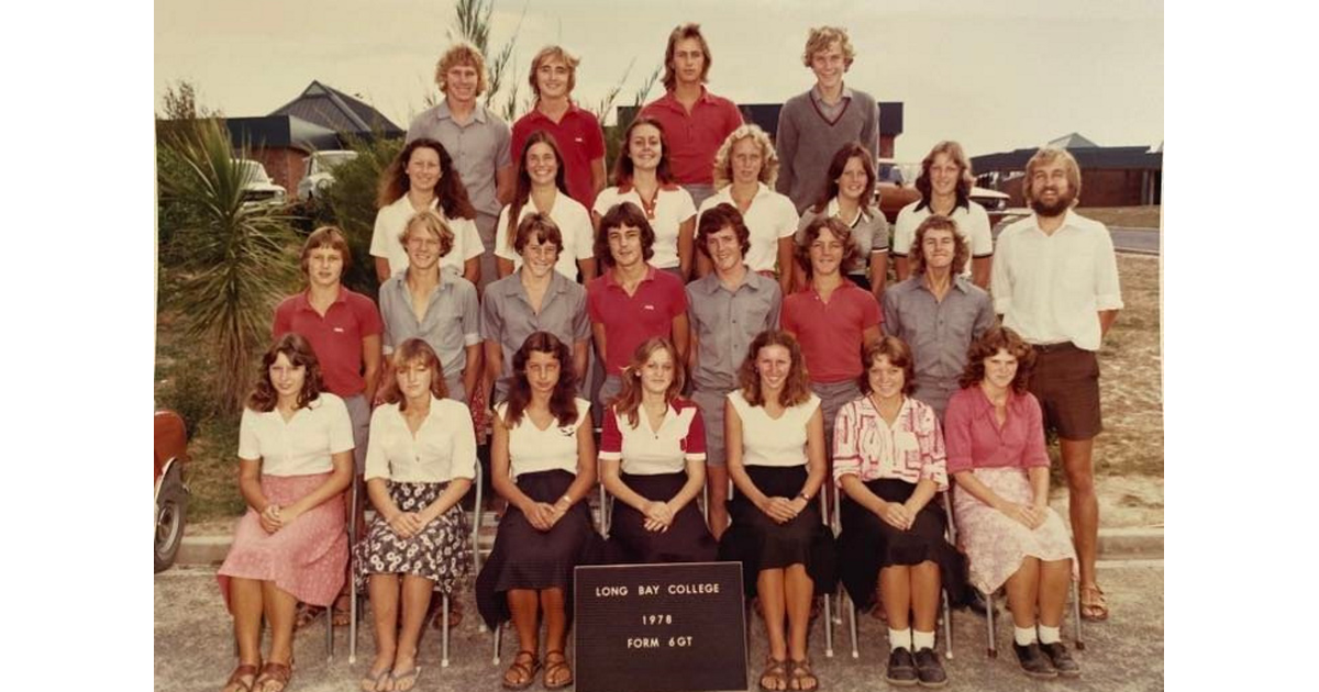 School Photos - Auckland / Long Bay College - Auckland | MAD on New Zealand