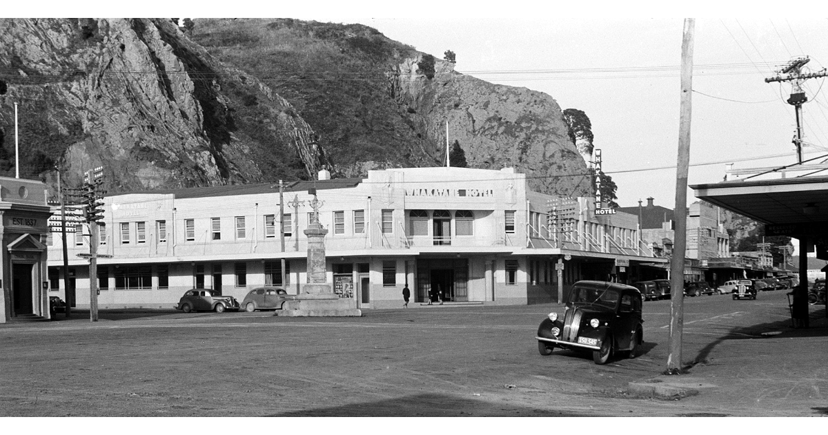 Historical - Photos / Photography - Historical | MAD on New Zealand