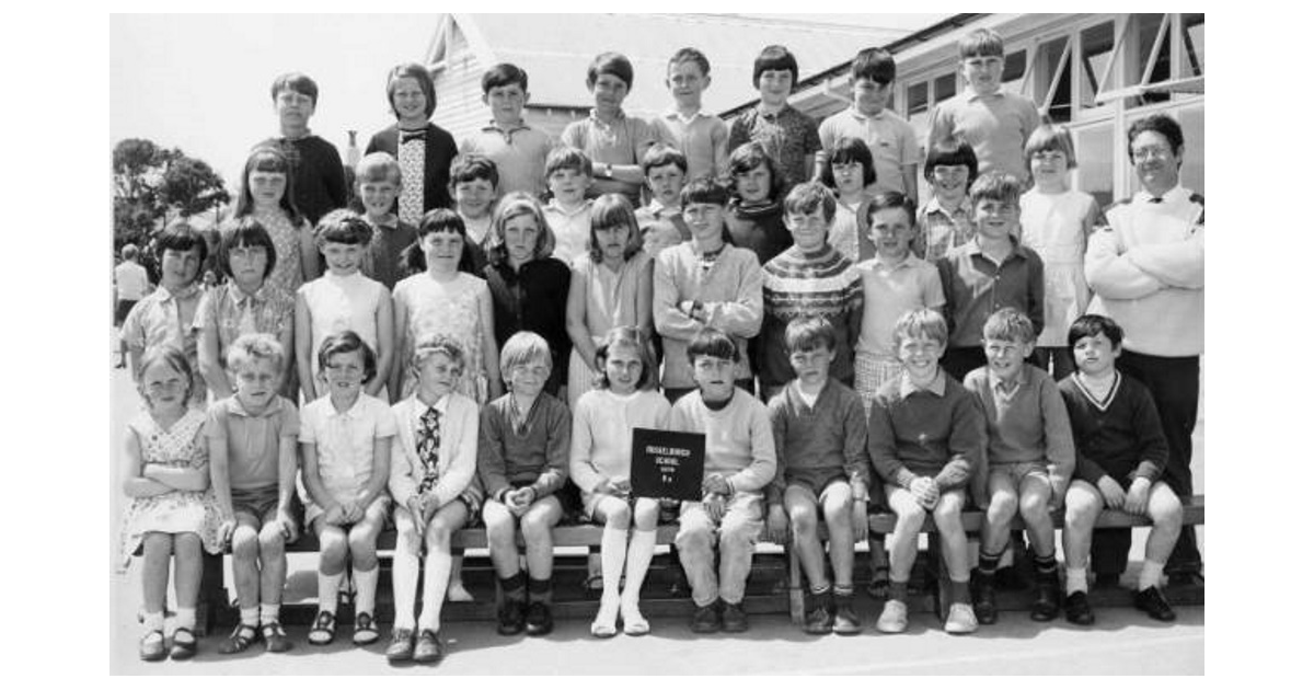School Photo - 1970's / Musselburgh School - Dunedin | MAD on New Zealand