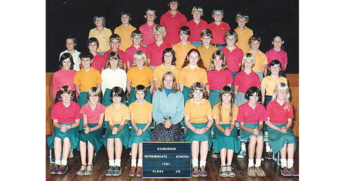 School Photo - 1980's / Ashburton Intermediate School - Ashburton | MAD ...