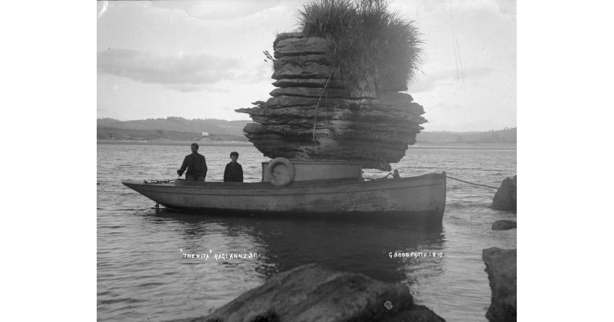 Historical - Photos - Waikato / Photography - Historical | MAD on New ...