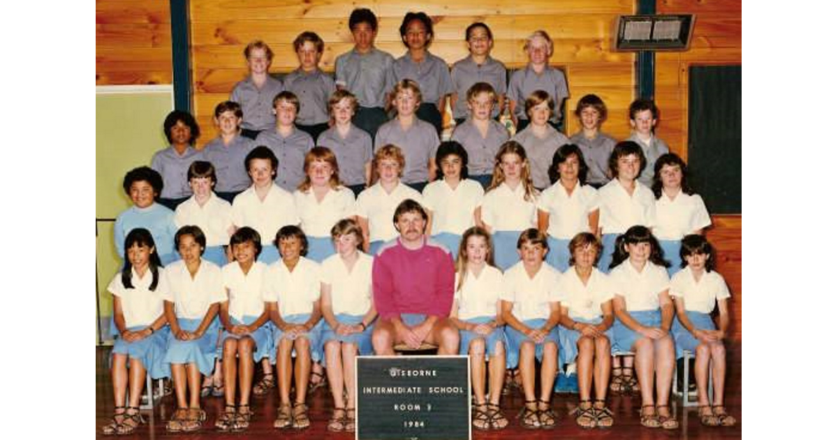 School Photo - 1970's / Gisborne Intermediate - Gisborne | MAD on New ...
