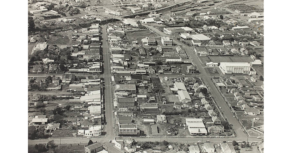 Auckland / Photography - Historical | MAD on New Zealand