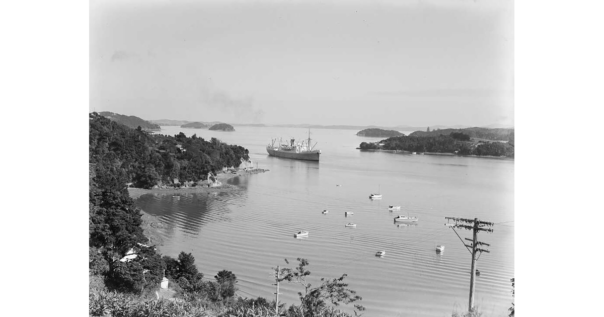 Historical - Photos / Photography - Historical | MAD on New Zealand