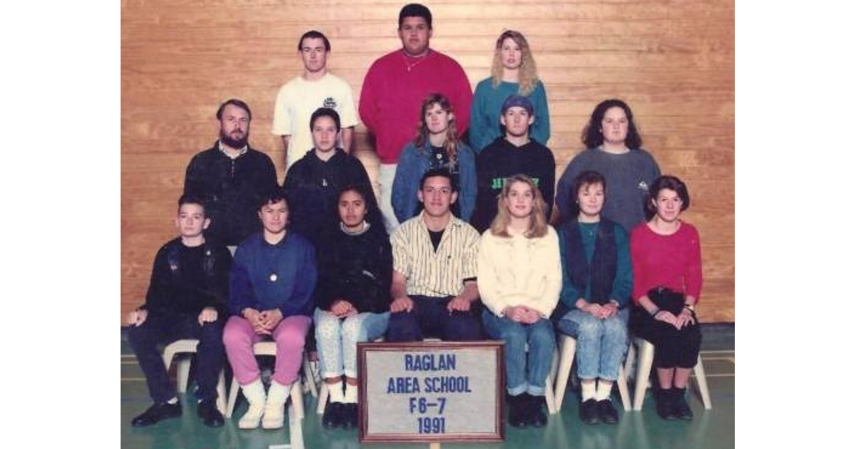 School Photo - 1980's / Raglan Area School - Raglan | MAD on New Zealand
