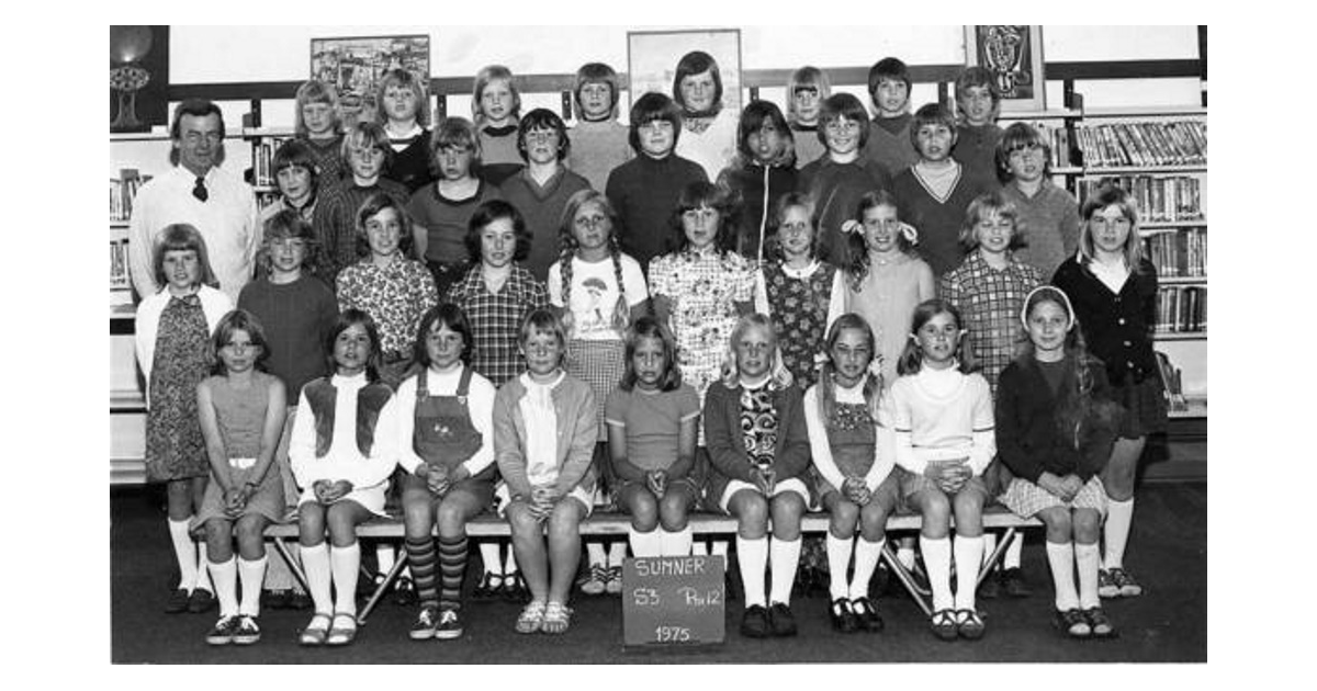 School Photo - 1970's / Sumner School - Christchurch | MAD on New Zealand