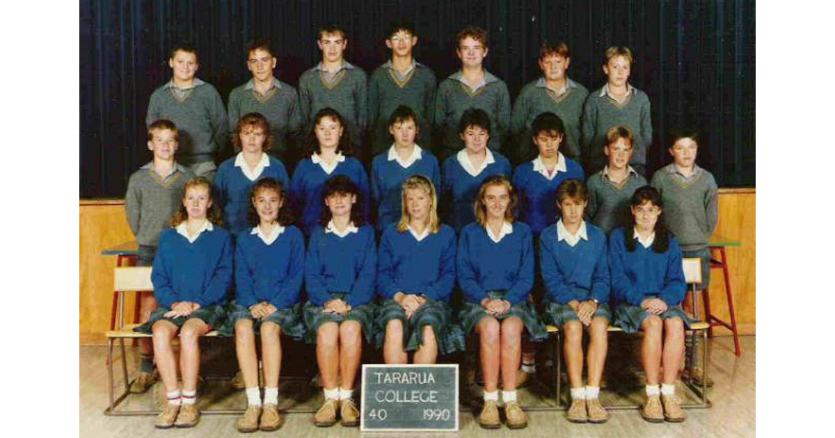 School Photo - 1990's / Tararua College - Pahiatua | MAD on New Zealand