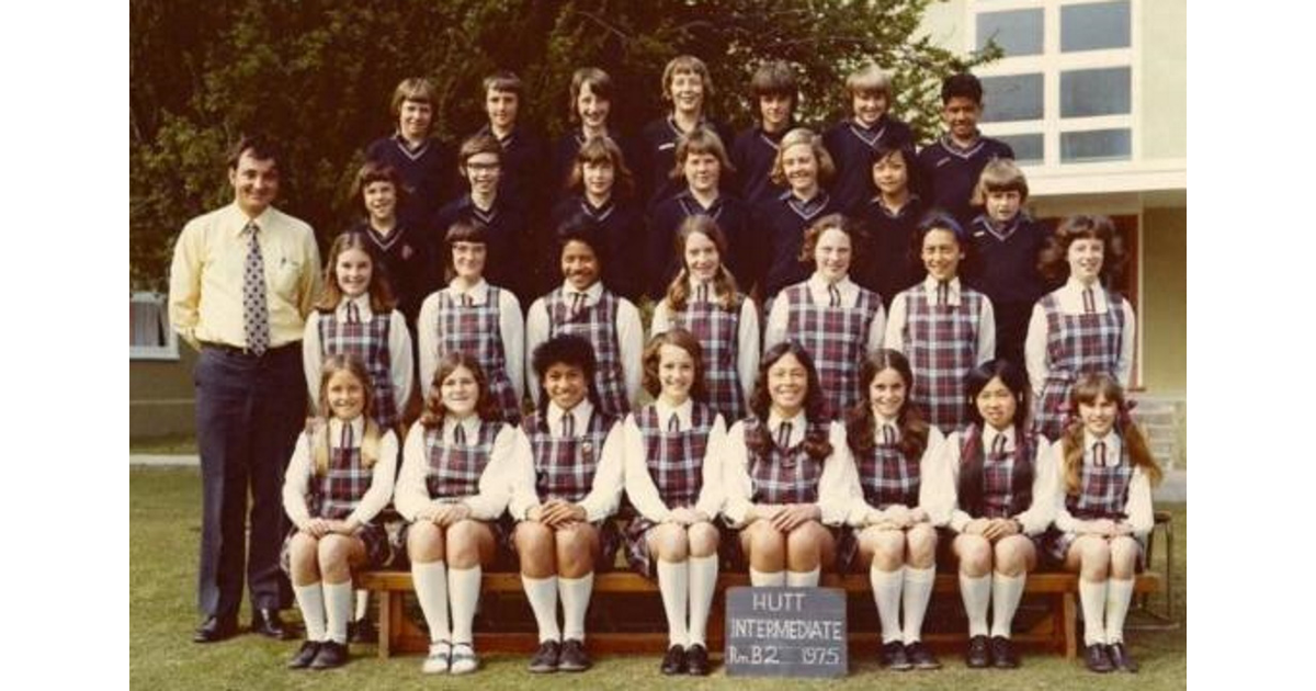 School Photo - 1980's / Hutt Intermediate - Lower Hutt | MAD on New Zealand