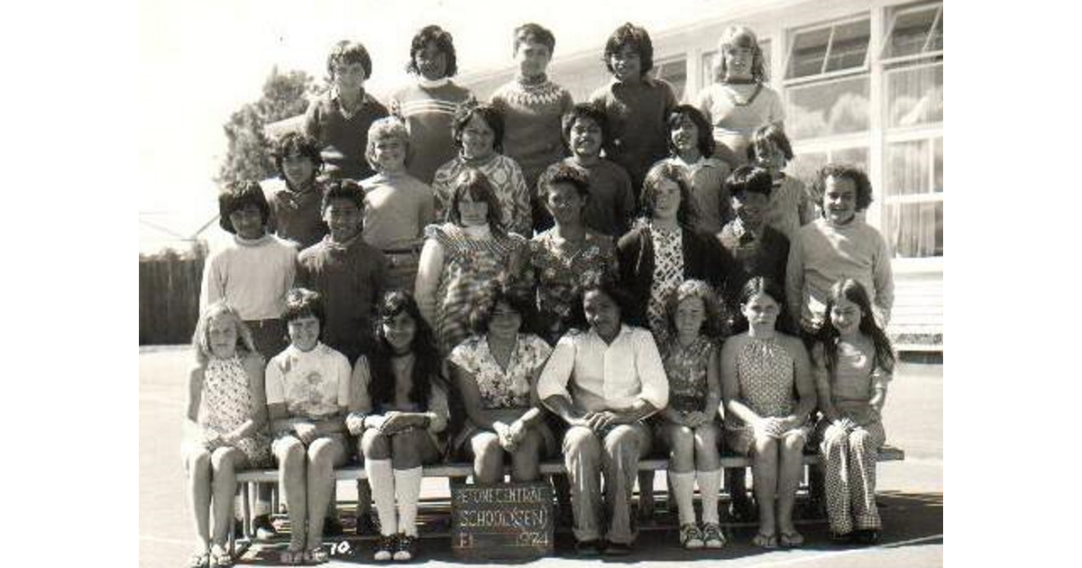 School Photo - 1970's / Petone Central School - Petone | MAD on New Zealand