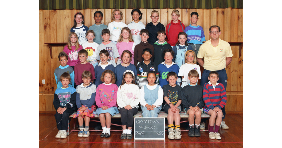 School Photo - 1990's / Greytown School - Greytown | MAD on New Zealand