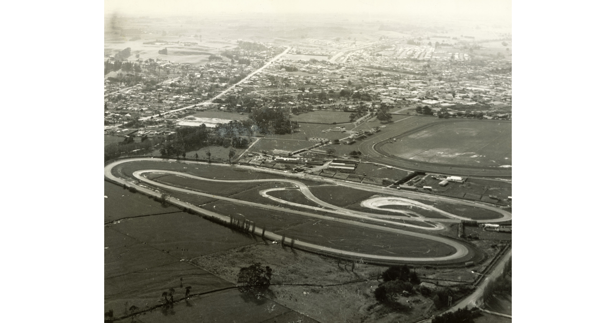 Manawatu - Wanganui / Photography - Historical | MAD on New Zealand