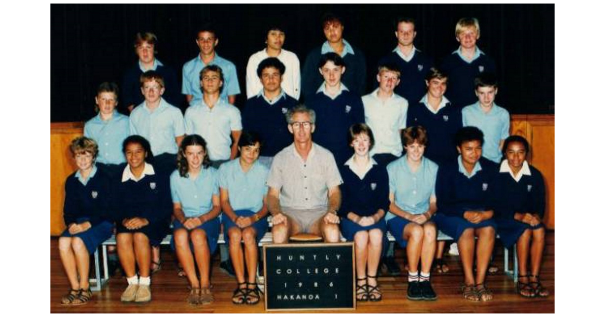 School Photo - 1980's / Huntly College - Huntly | MAD on New Zealand