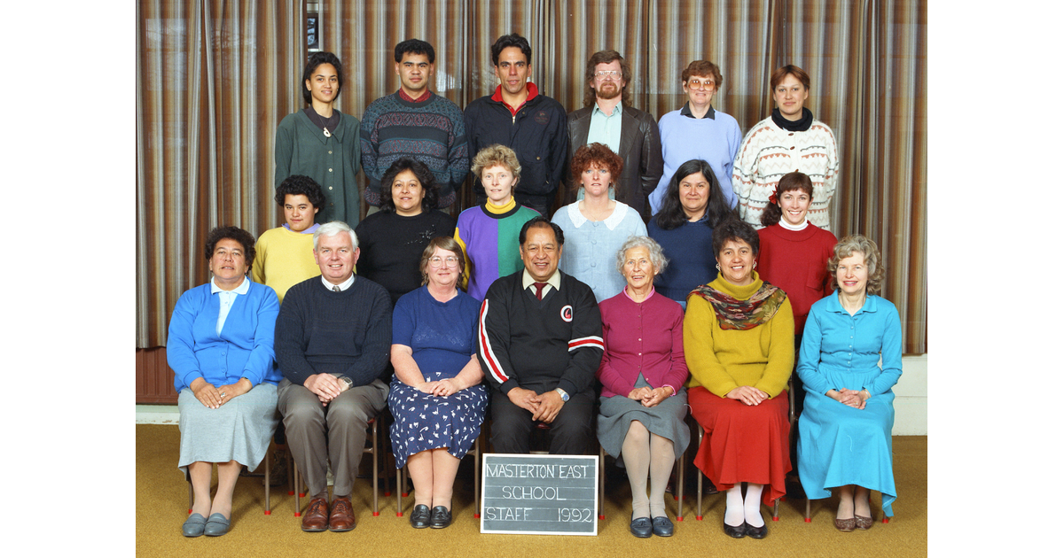 School Photo - 1990's / Masterton East School - Masterton | MAD on New ...