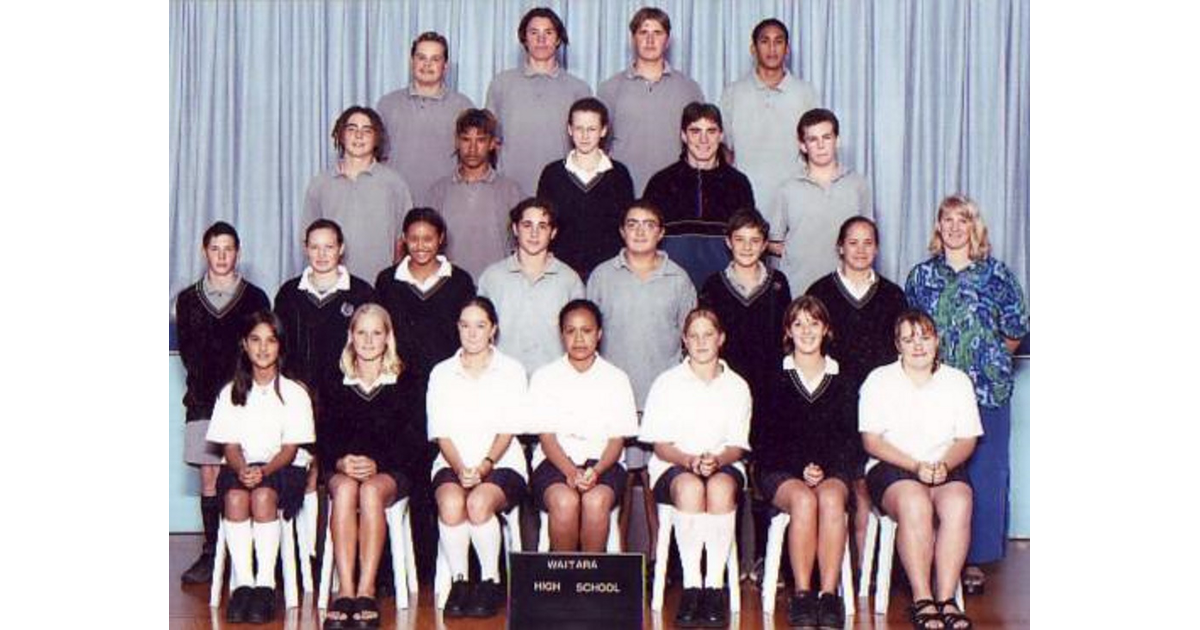 School Photo - 2000's / Waitara High School - Waitara | MAD on New Zealand