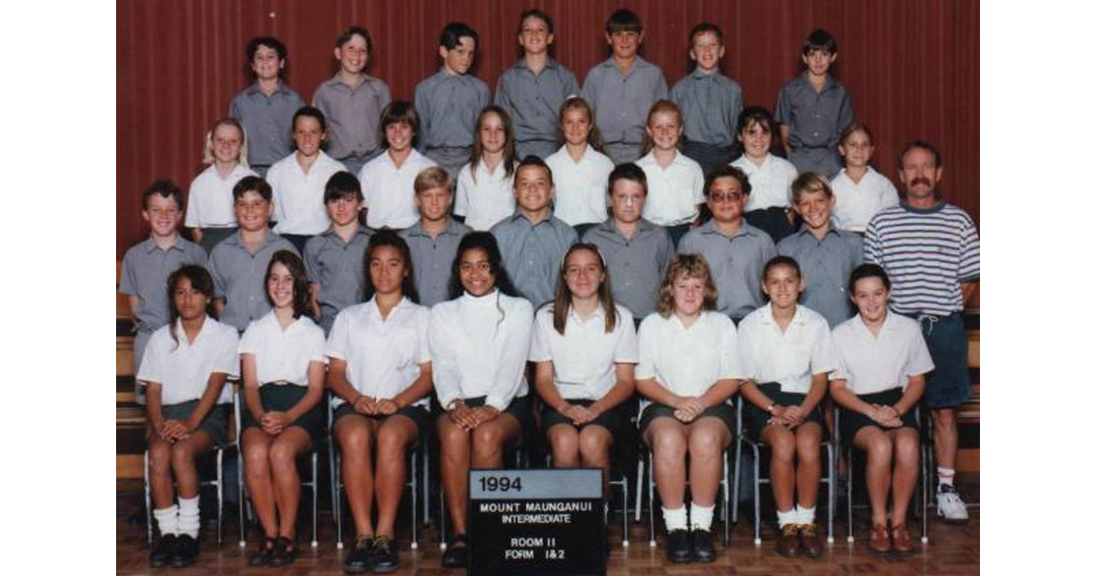 School Photos - Bay of Plenty / Mount Maunganui Intermediate - Mount ...