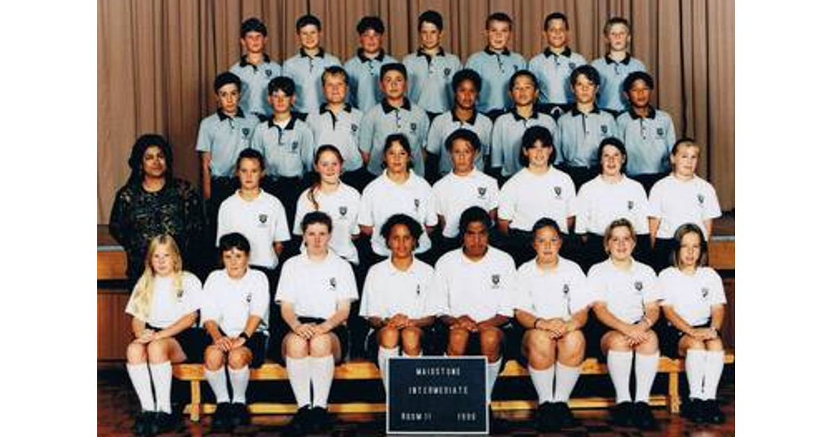School Photo - 1990's / Maidstone Intermediate - Upper Hutt | MAD on ...