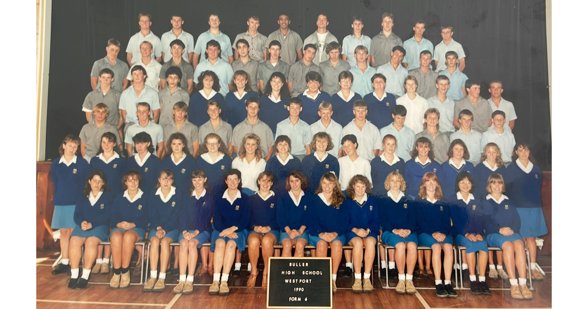 School Photo - 1990's / Buller High School - Westport | MAD on New Zealand