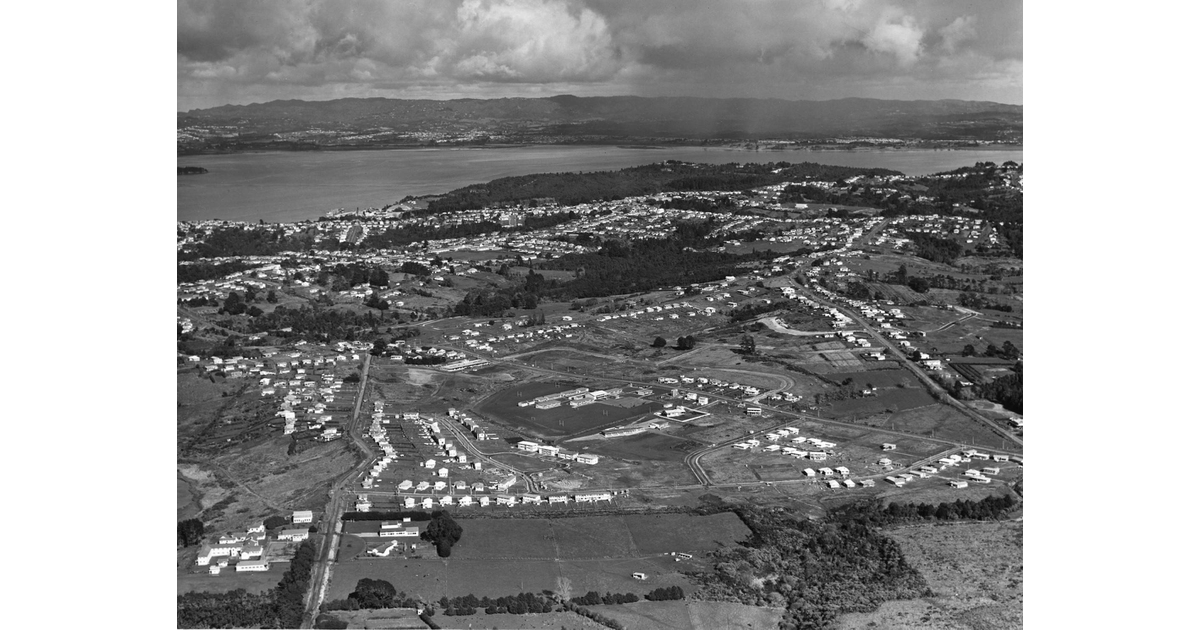 Auckland / Photography - Historical | MAD on New Zealand