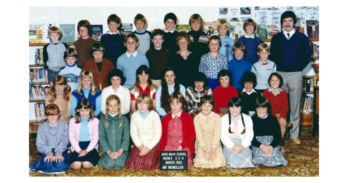School Photo - 1980's / Gore Main School - Gore | MAD on New Zealand