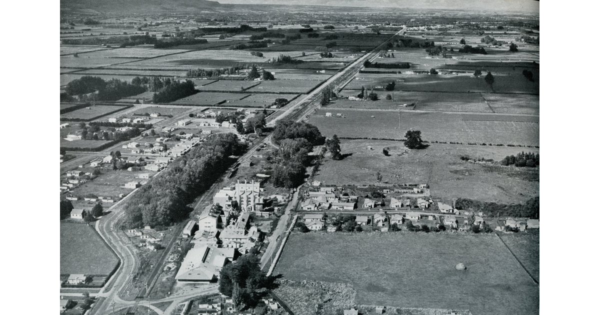 Waikato / Photography - Historical | MAD on New Zealand