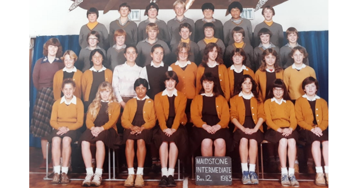 School Photo - 1980's / Maidstone Intermediate - Upper Hutt | MAD on ...