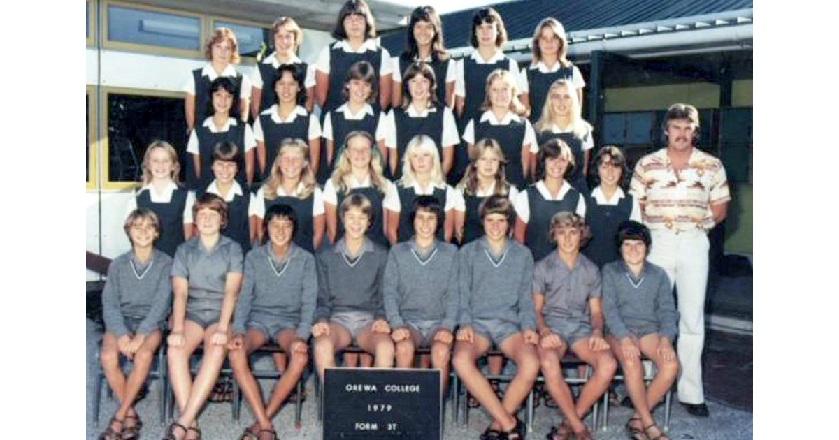 School Photos - Auckland / Orewa College - Orewa | MAD on New Zealand