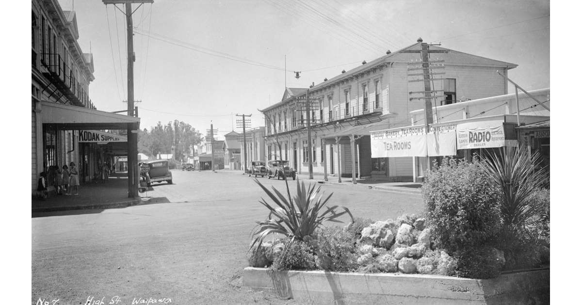 Hawke's Bay / Photography - Historical | MAD on New Zealand