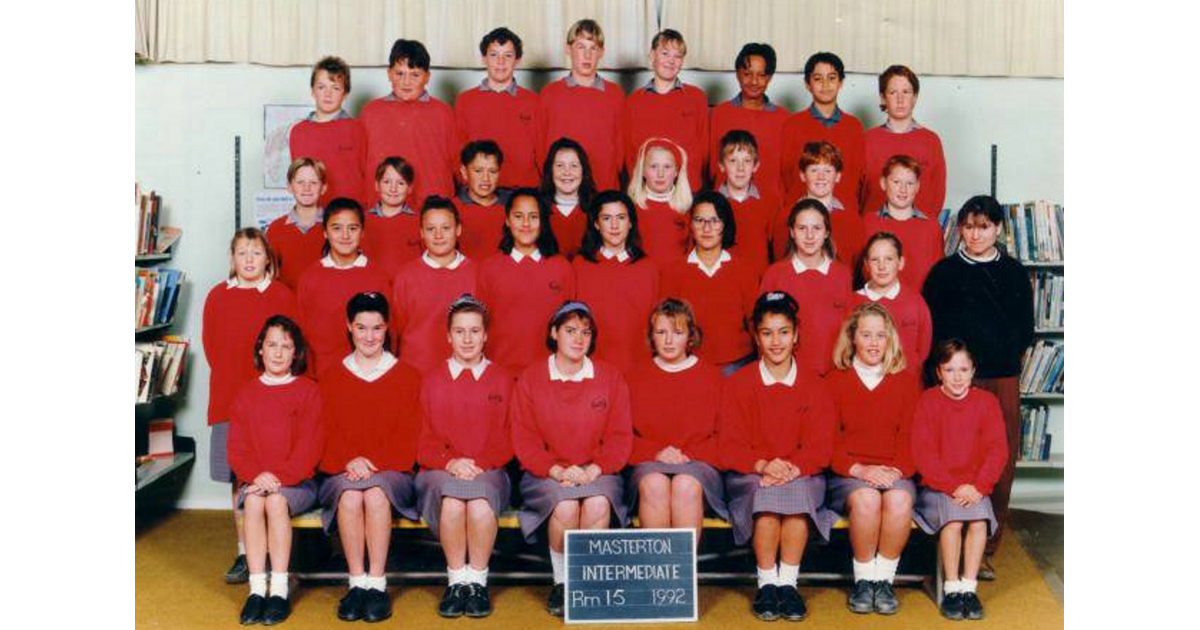 School Photo - 1990's / Masterton Intermediate - Masterton | MAD on New ...