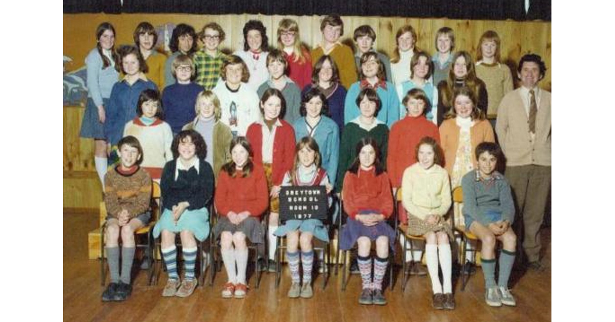 School Photo - 1970's / Greytown School - Greytown | MAD on New Zealand