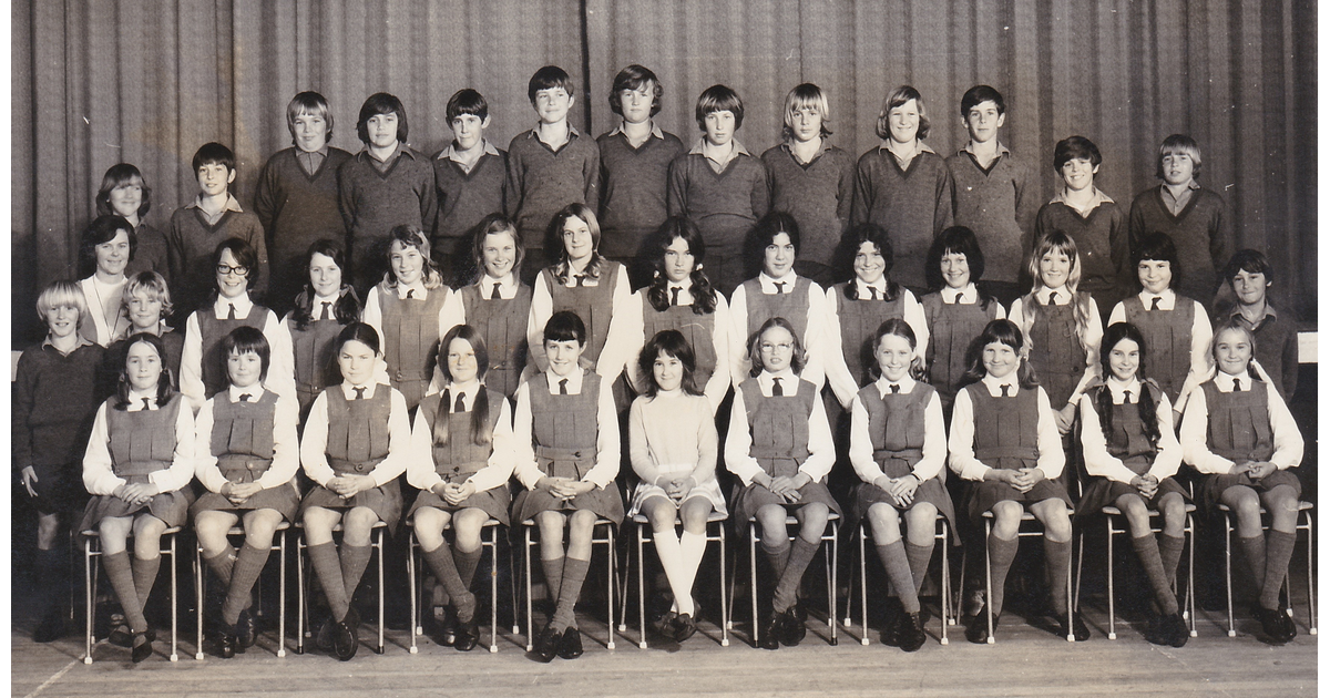 School Photo - 1970's / Devon Intermediate - New Plymouth | MAD on New ...