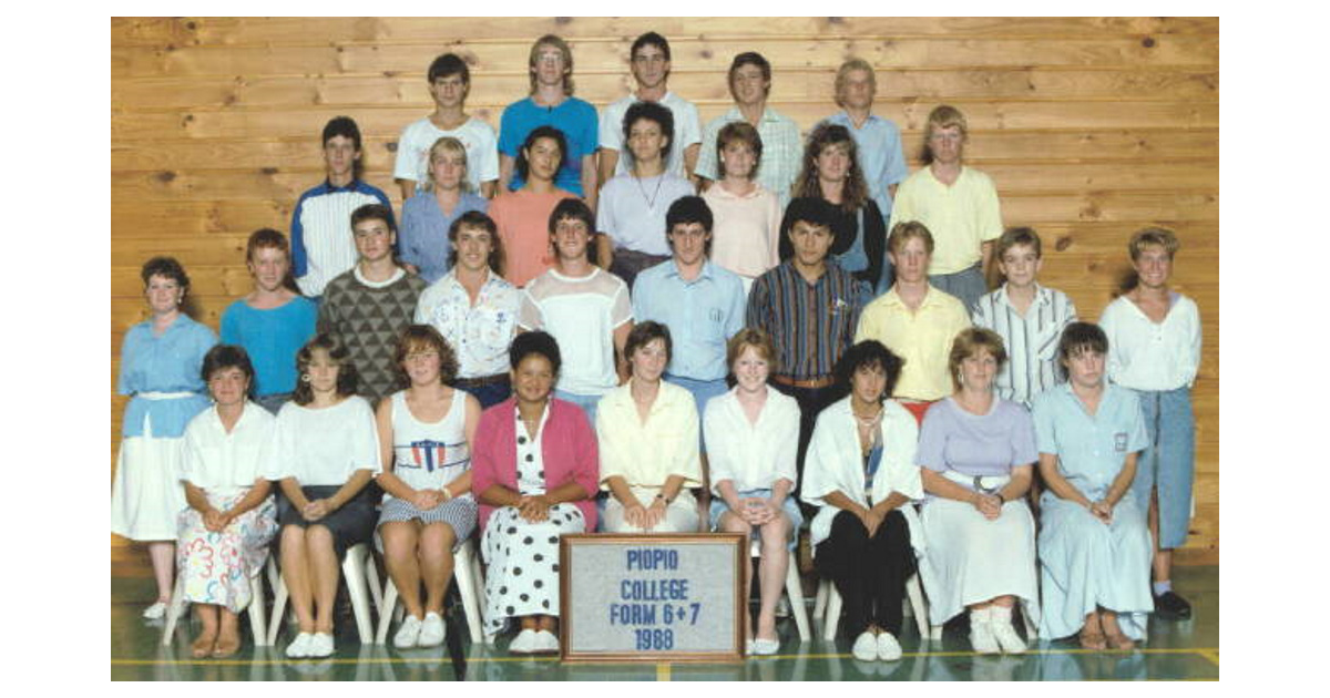 School Photo - 1980's / Piopio College - Piopio | MAD on New Zealand