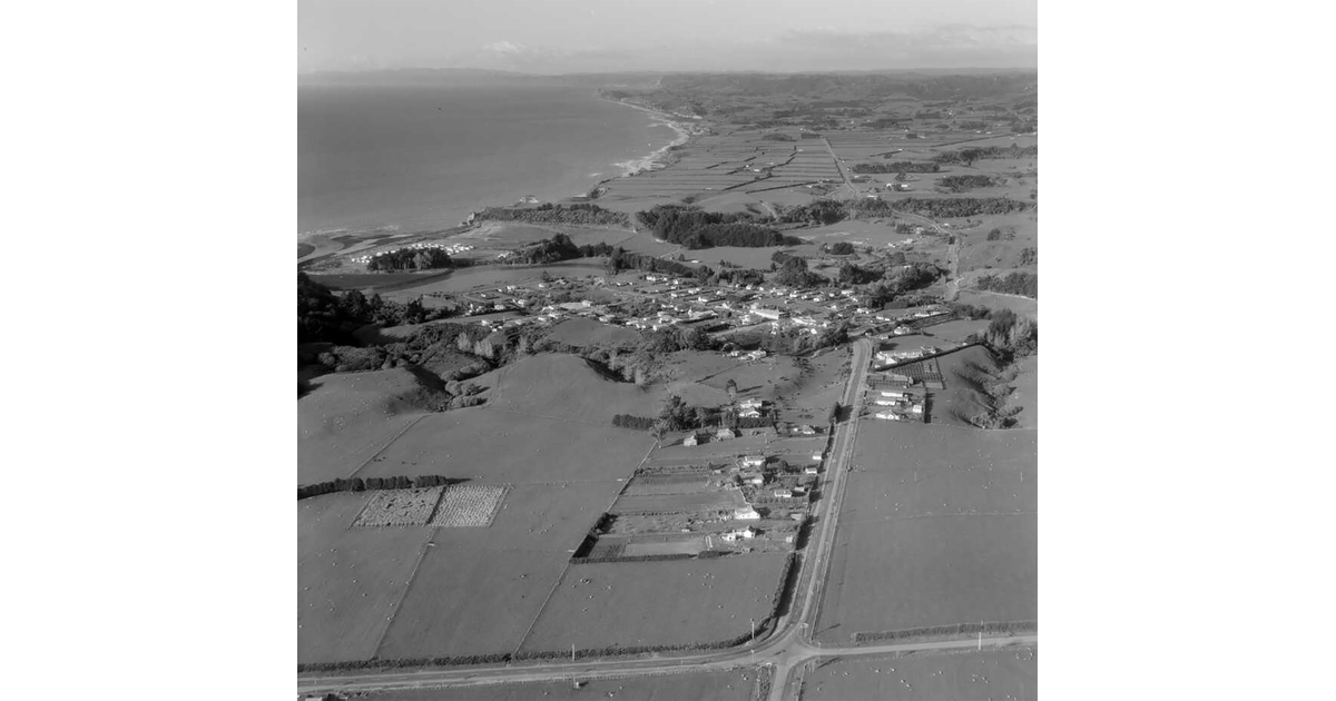 Taranaki / Photography - Historical | MAD on New Zealand