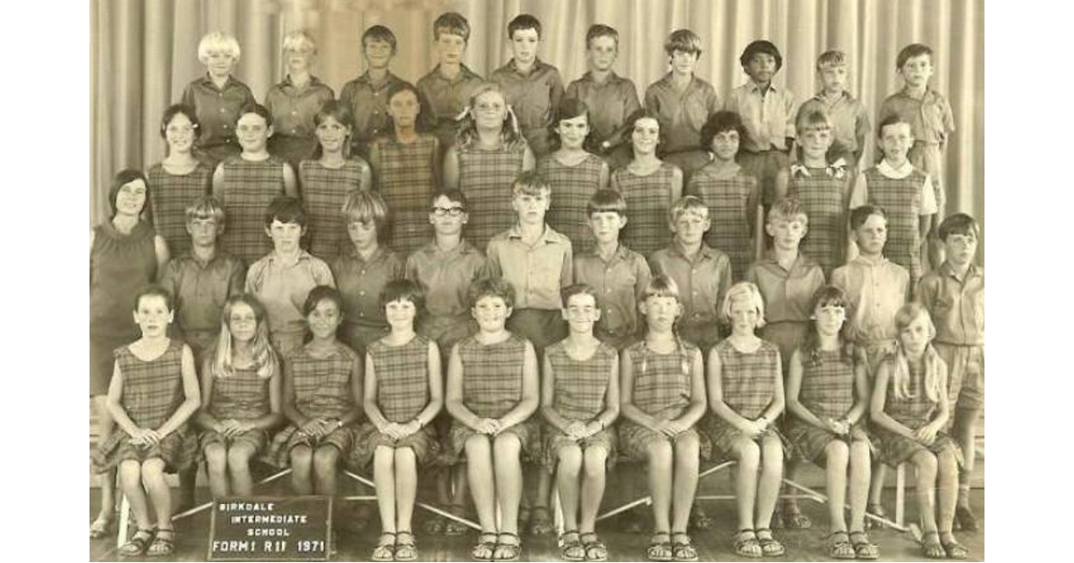 School Photo - 1970's / Birkdale Intermediate School - Auckland | MAD ...