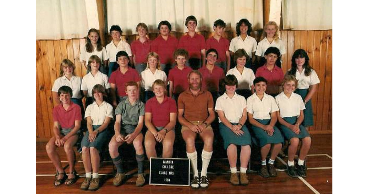 School Photo - 1980's / Makoura College - Masterton | MAD on New Zealand