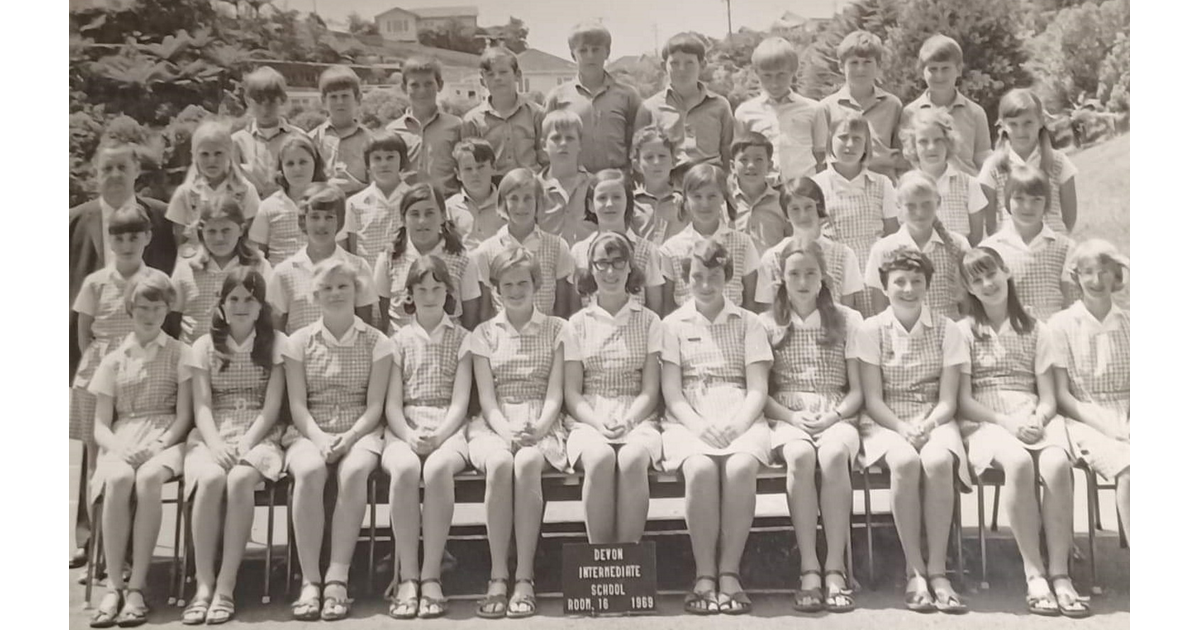School Photo - 1960's / Devon Intermediate - New Plymouth | MAD on New ...