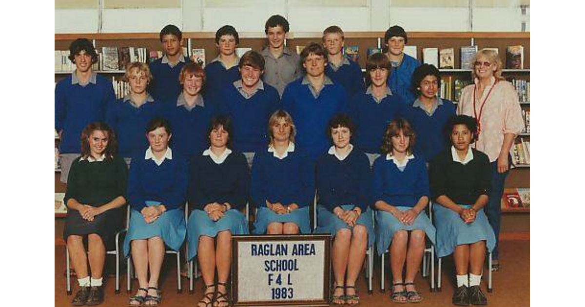 School Photo - 1980's / Raglan Area School - Raglan | MAD on New Zealand
