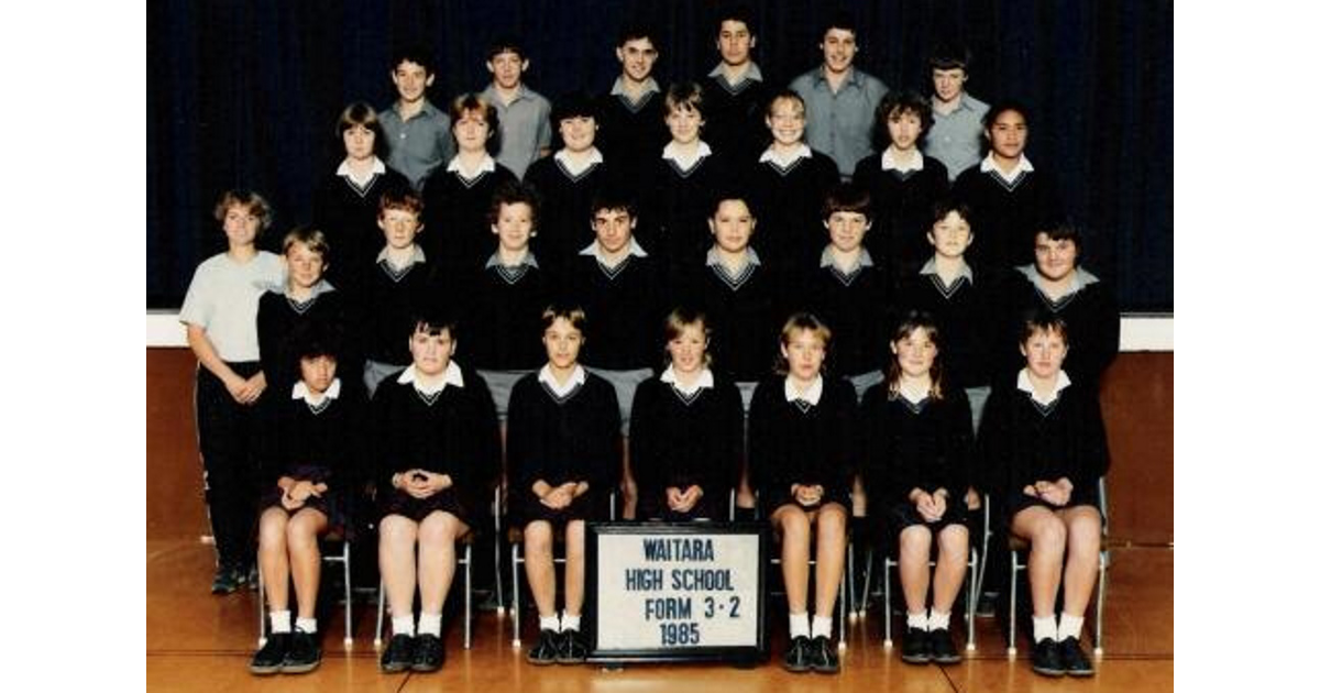 School Photo - 1980's / Waitara High School - Waitara | MAD on New Zealand
