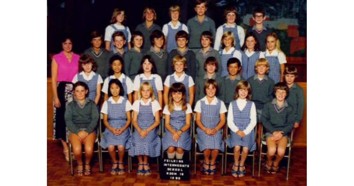 School Photos - Manawatu / Wanganui / Feilding Intermediate School - Feilding | MAD on New Zealand